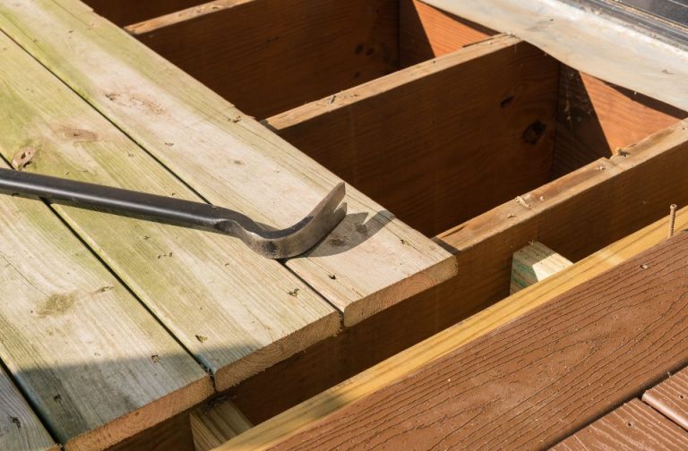What is a Floor Joist: A Guide - LELAND'S SHEDS