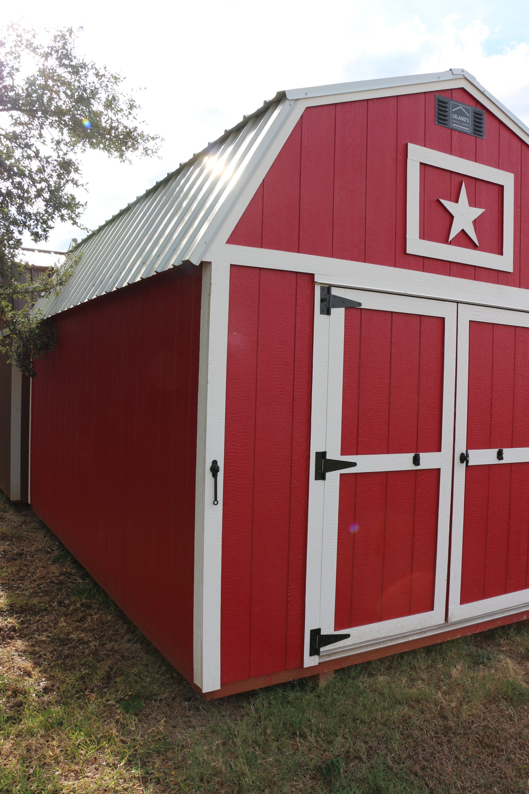 10×16 Lofted Barn Shed – Red Delicious - LELAND'S SHEDS